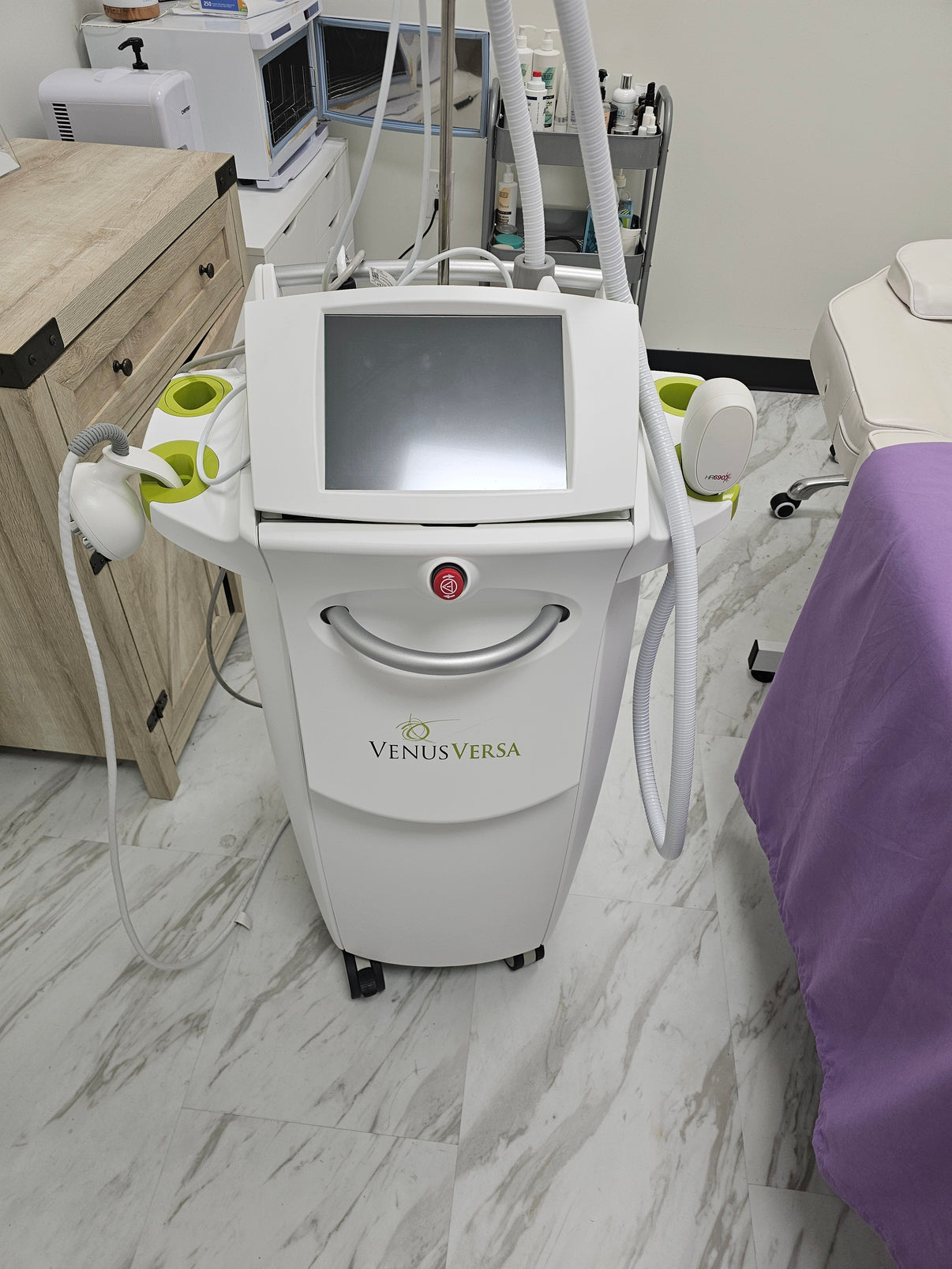 Venus Concept: Versa (2022) – Device Trade